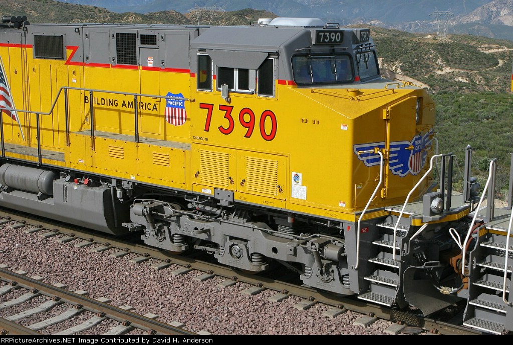 UP 7390